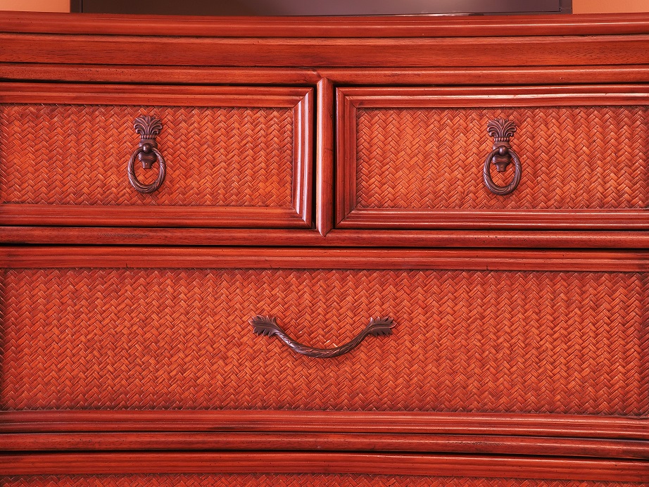 Dresser Face, Myrtle Beach SC | Traditional Iconoclast